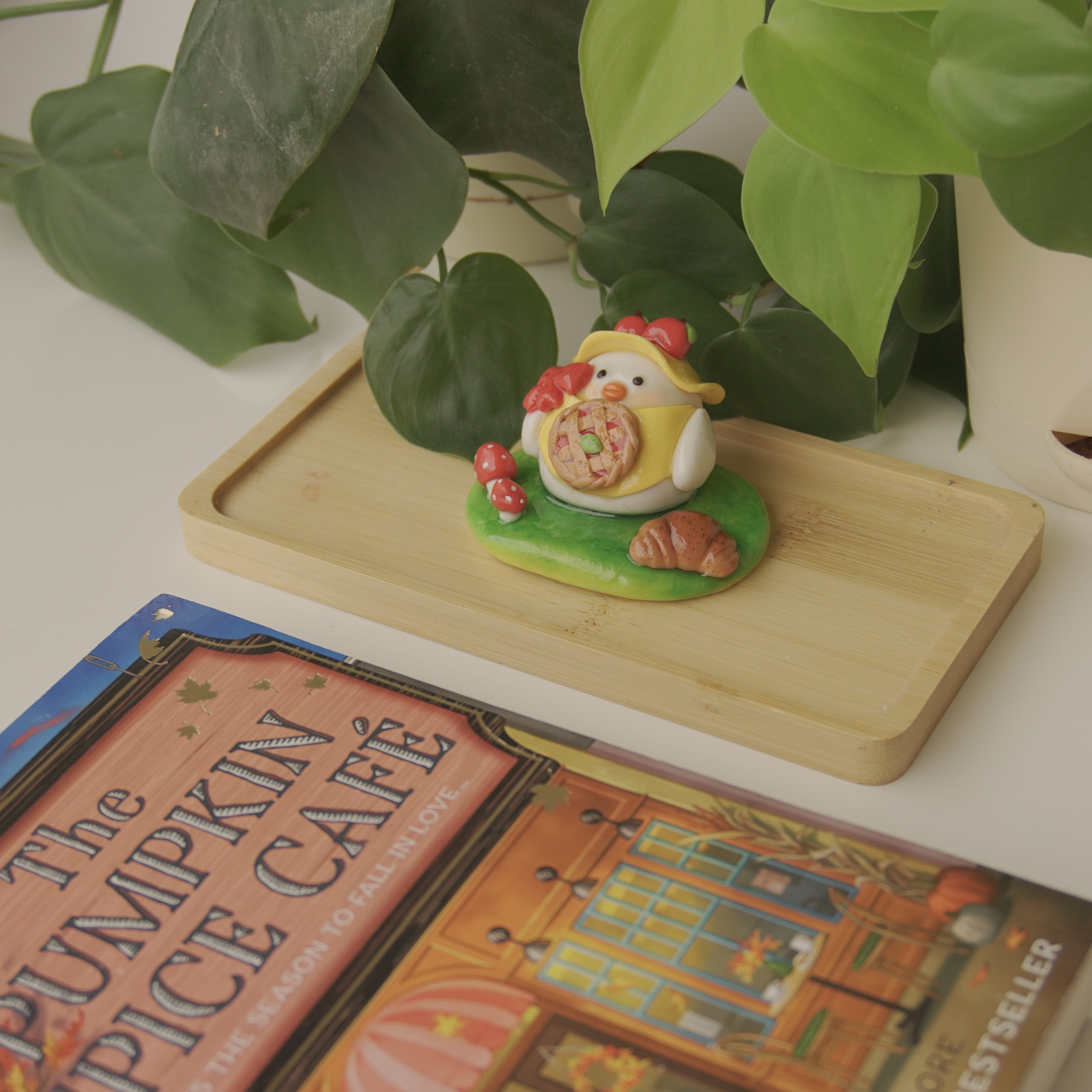 Mushpie Minnie the Baker: Desk Friend – Shray Archy